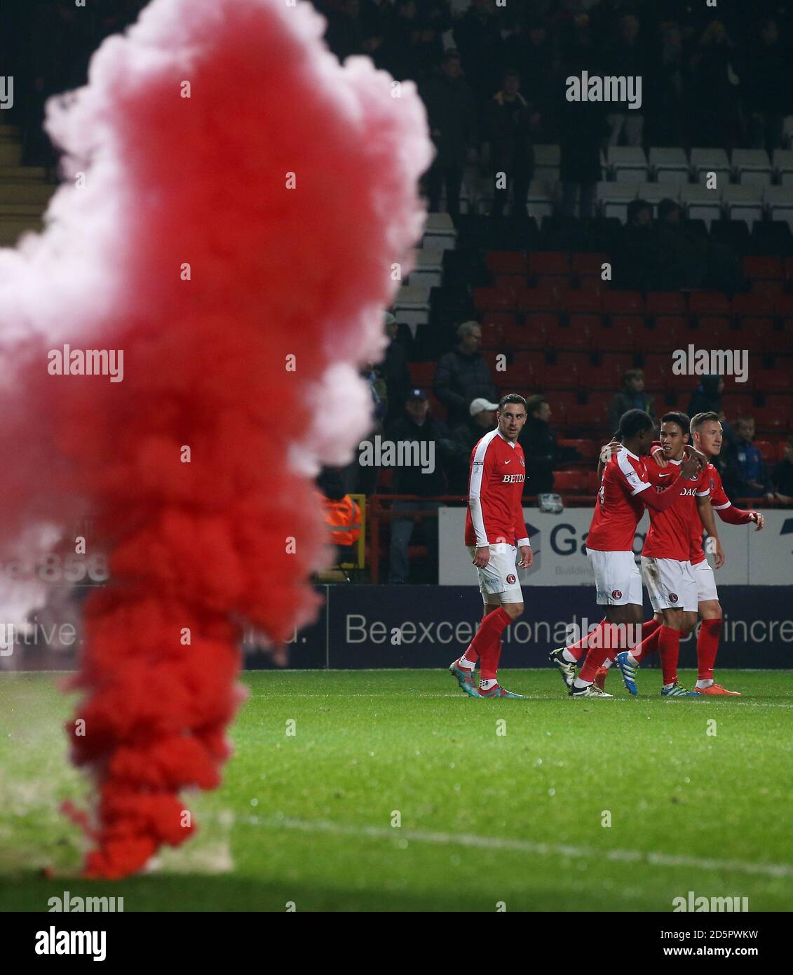 Charlton athletic celebrate hi-res stock photography and images - Alamy