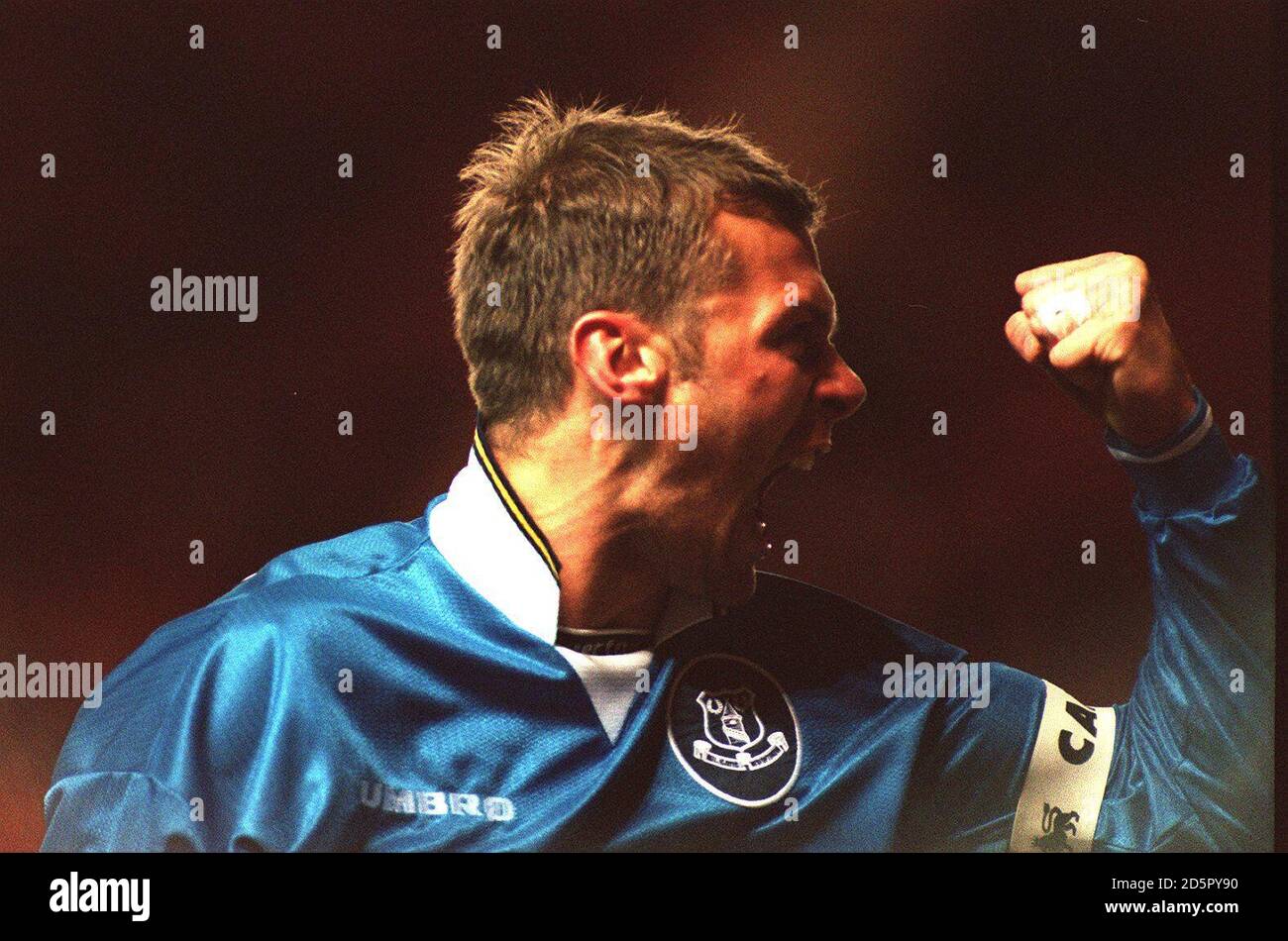 Duncan ferguson hi-res stock photography and images - Alamy