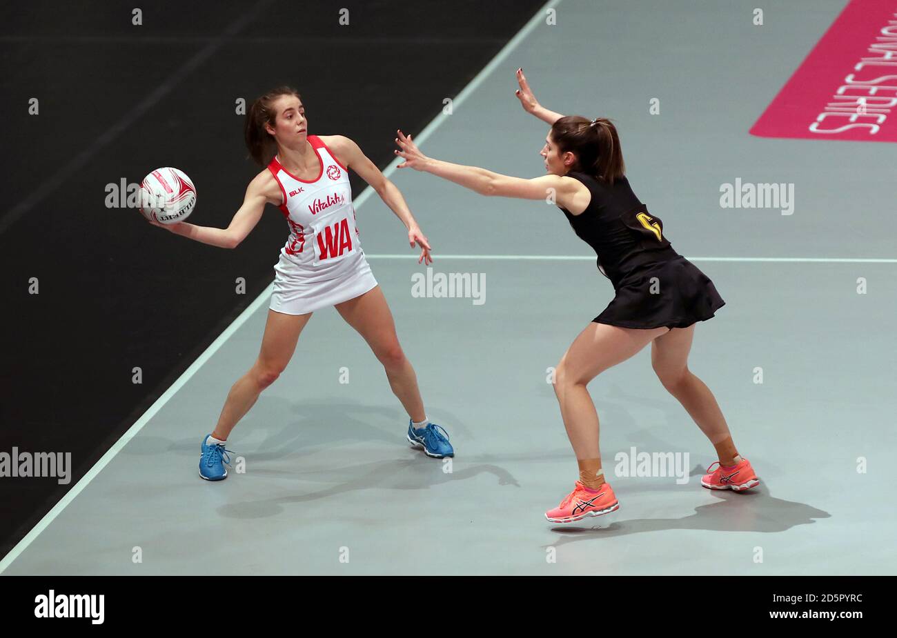 England U21's v Wasps Netball Stock Photo - Alamy