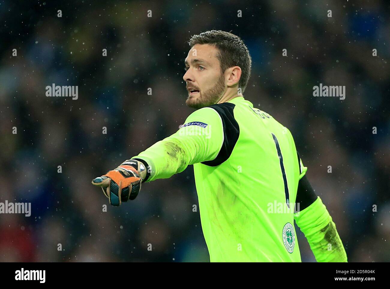 Celtic goalkeeper Craig Gordon Stock Photo - Alamy