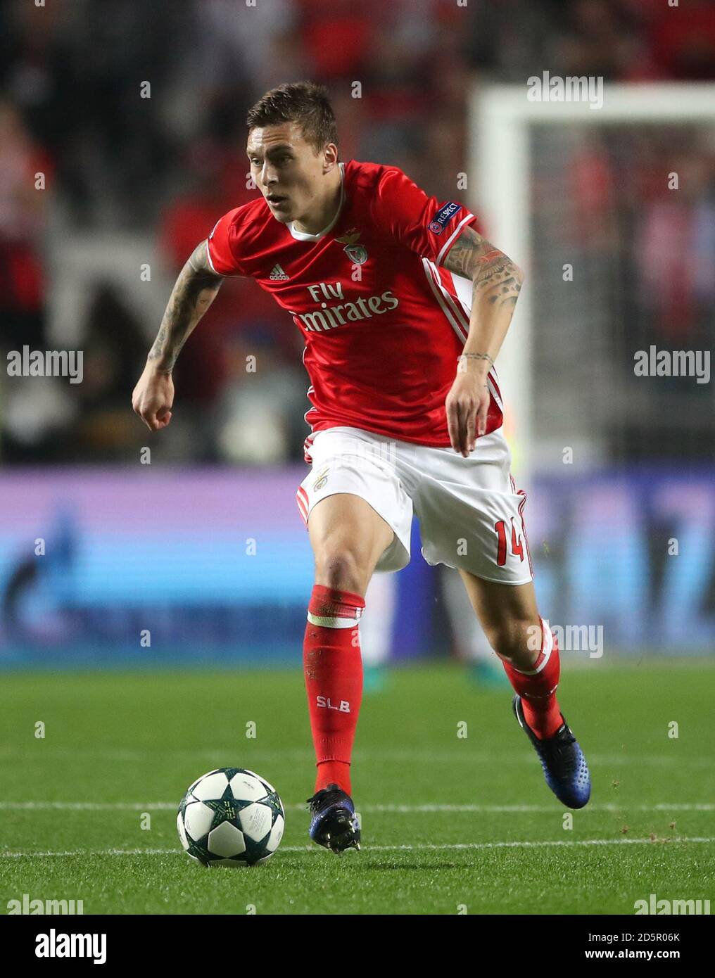 Benfica's Victor Lindelof Stock Photo - Alamy