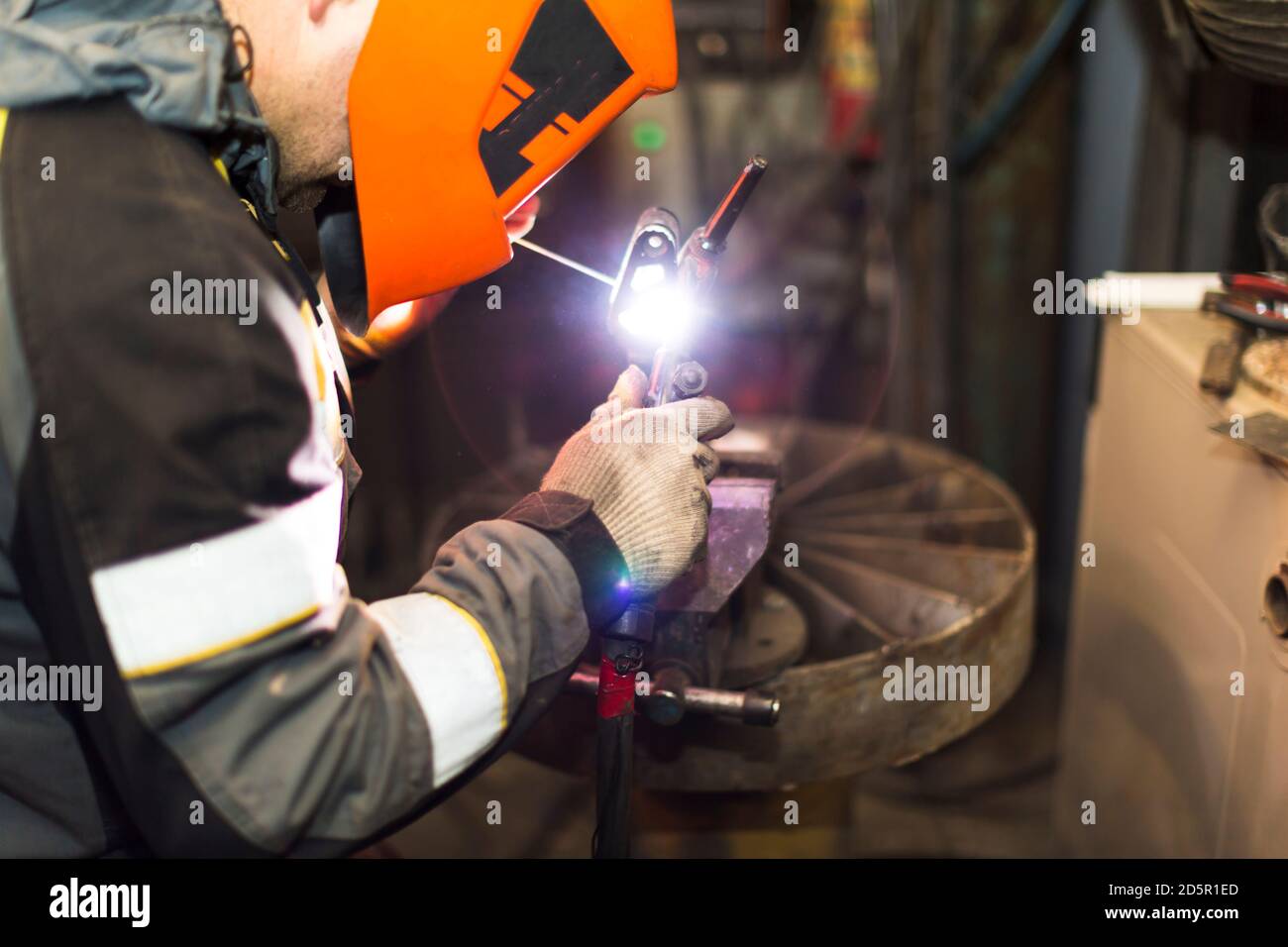 TIG welding of aluminum part for a passenger car Stock Photo - Alamy