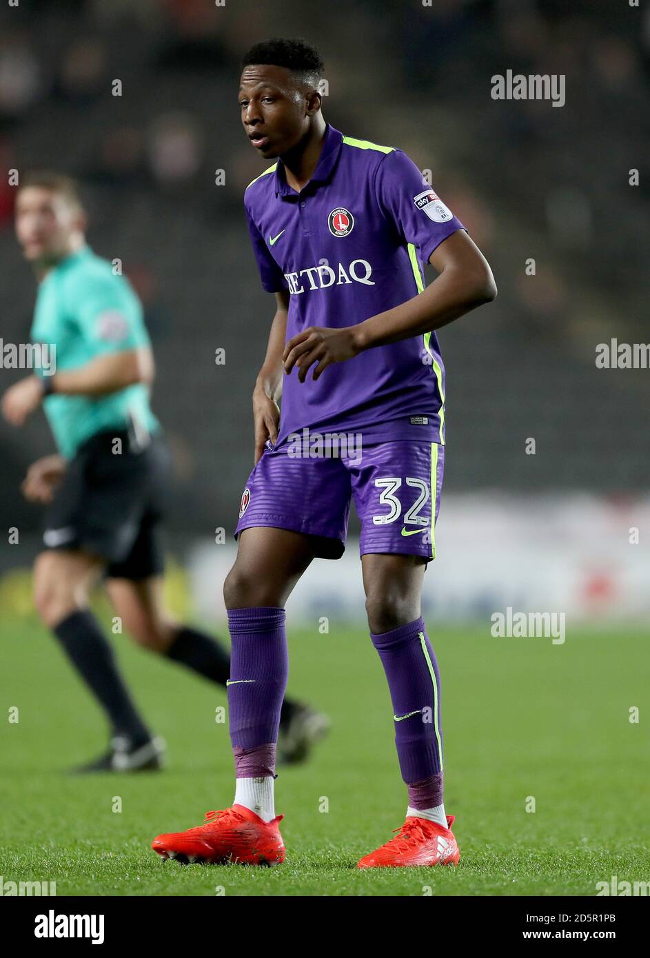 Joe aribo charlton hi-res stock photography and images - Alamy