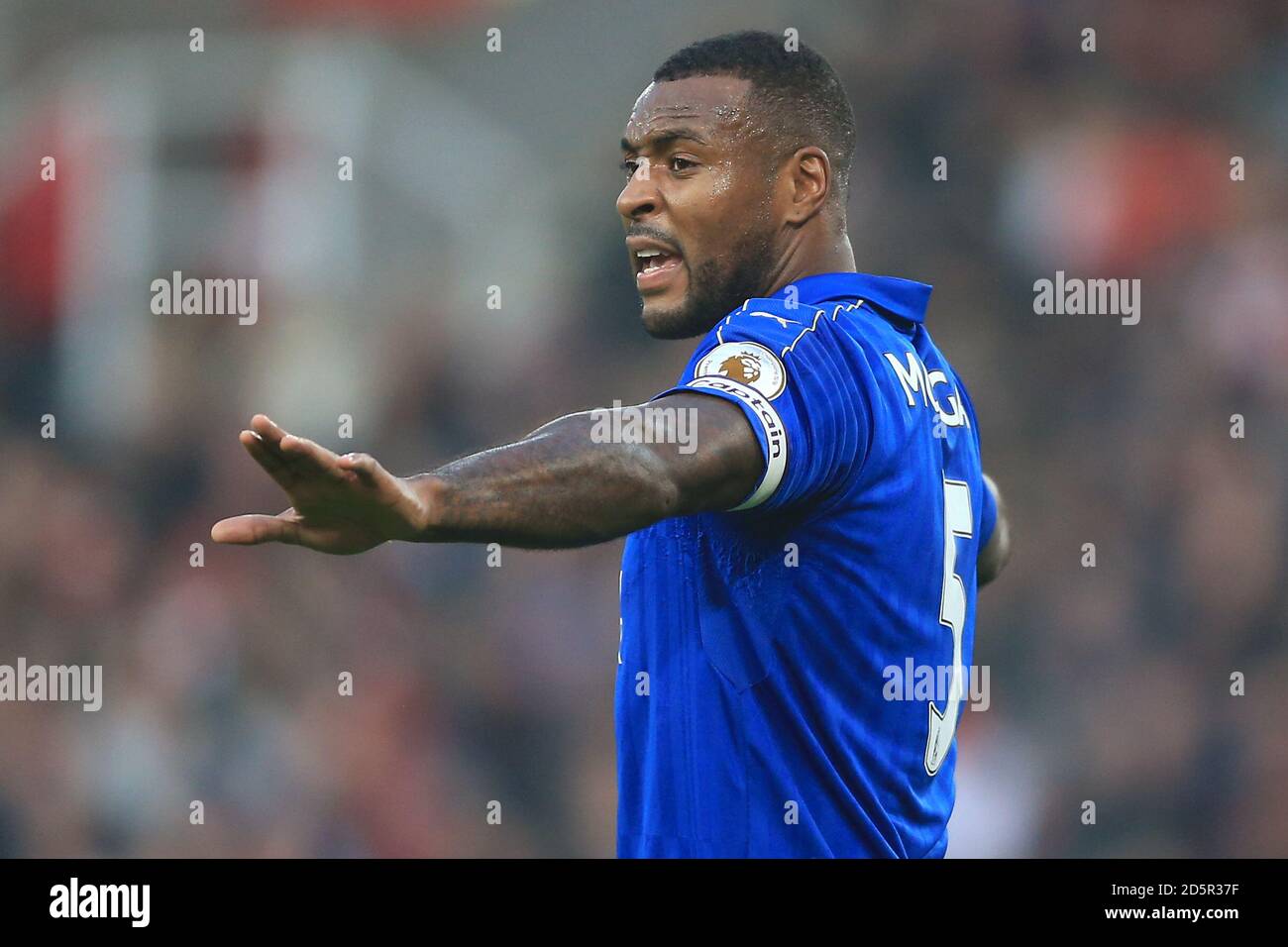 Leicester City's Wes Morgan Stock Photo - Alamy