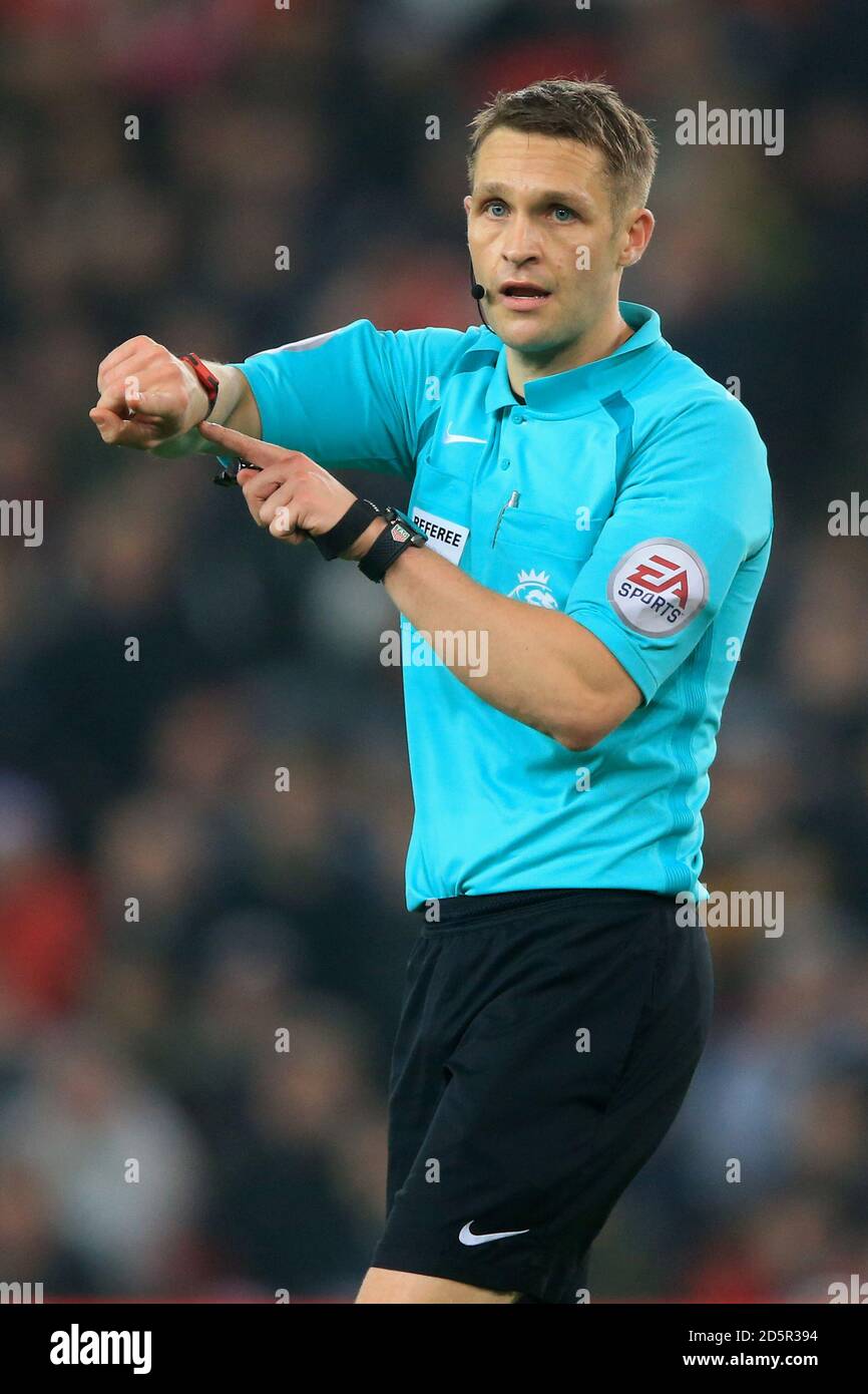 Soccer craig pawson hi-res stock photography and images - Alamy