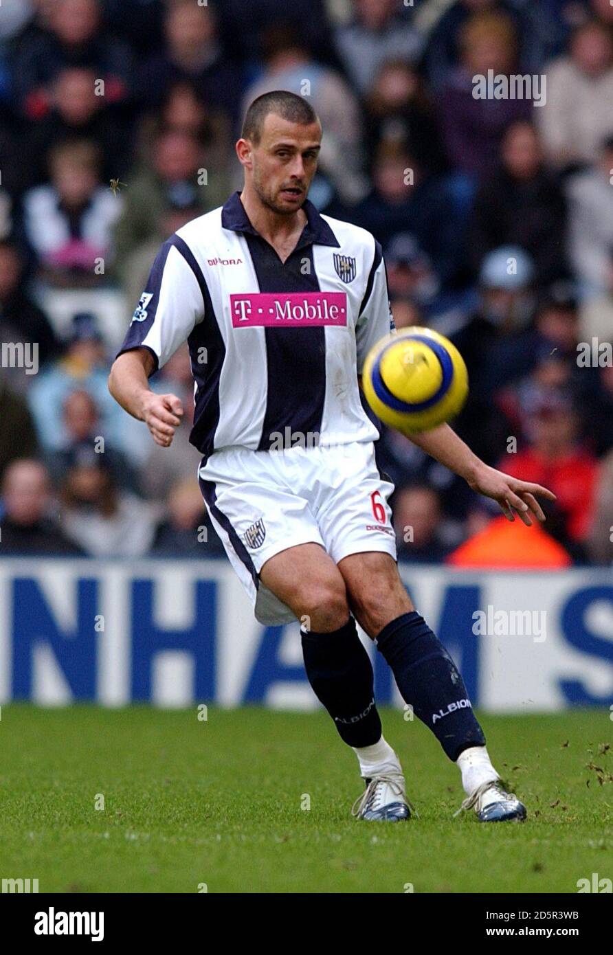 Neil clement west bromwich albion hi-res stock photography and images ...