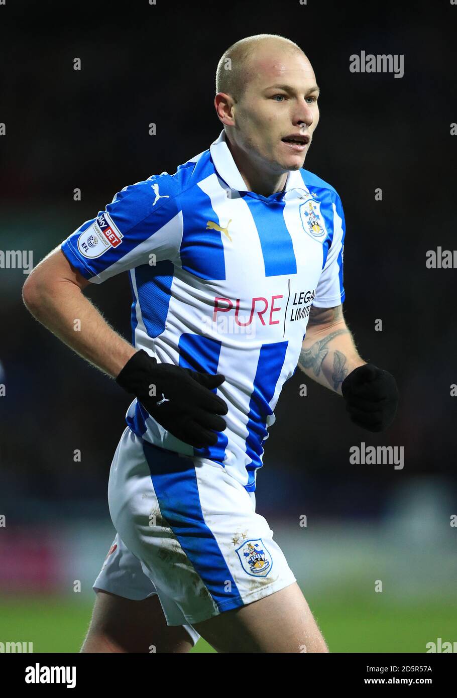 Huddersfield Town's Aaron Mooy Stock Photo - Alamy