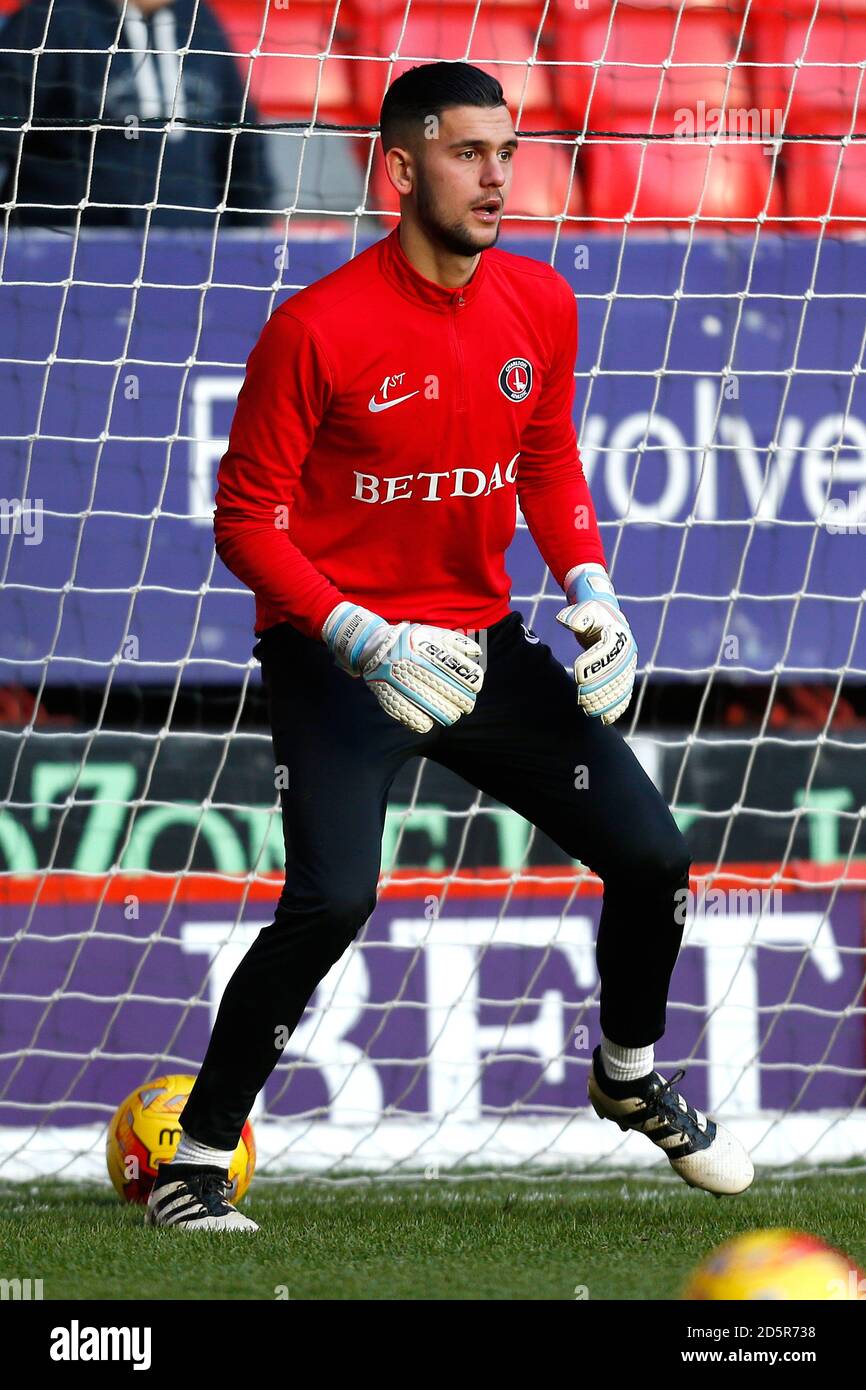 Charlton Athletic goalkeeper Dimitar Mitov Stock Photo - Alamy