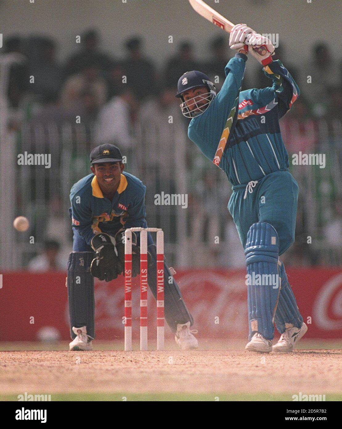 Phil DeFreitas, England (right Stock Photo - Alamy