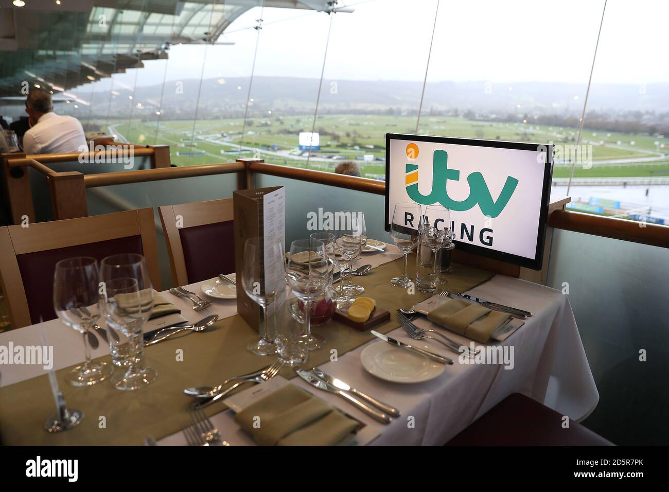 Table setup in the Panoramic Restaurant at Cheltenham Racecourse Stock ...