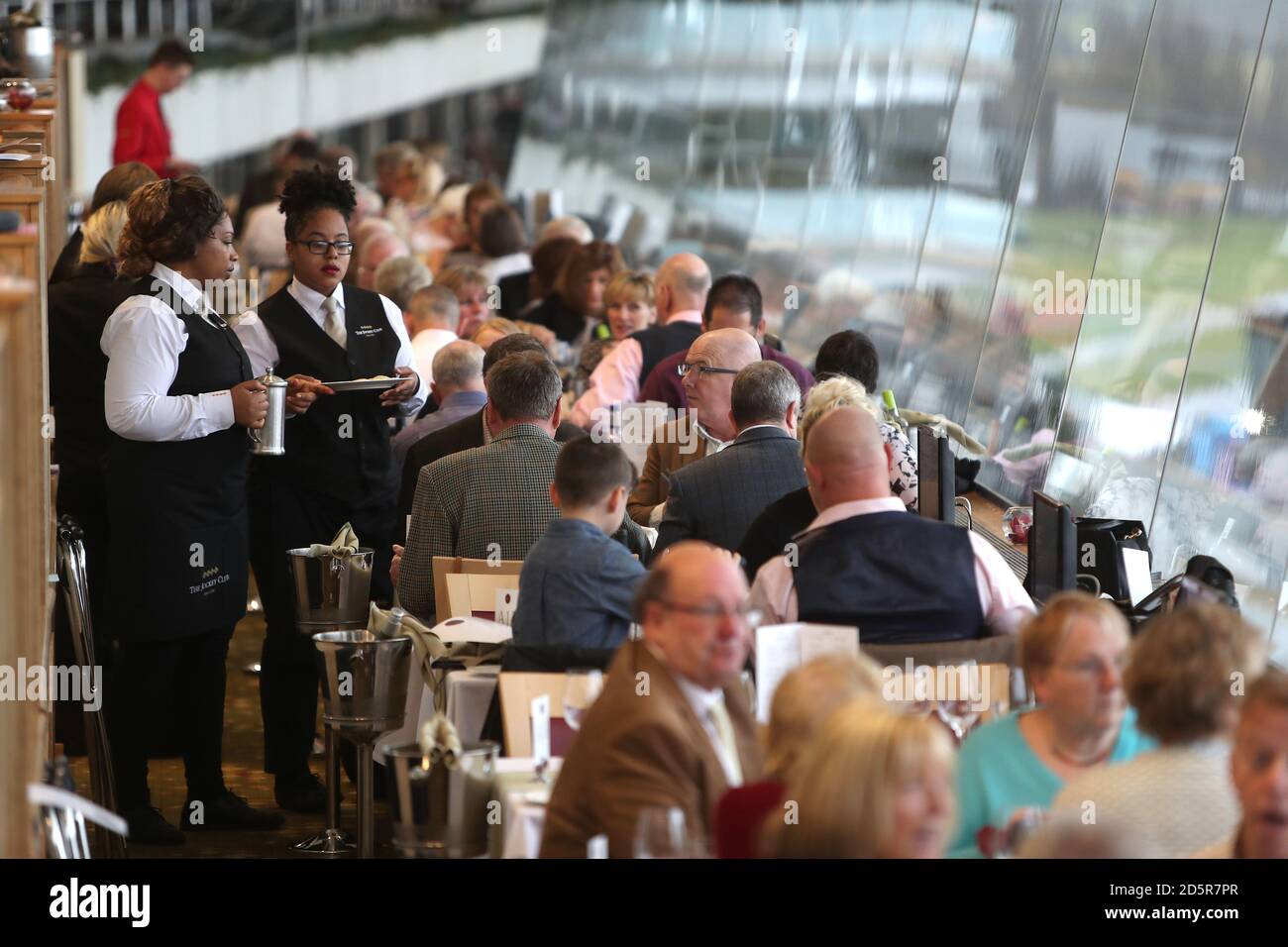 Panoramic restaurant cheltenham hi-res stock photography and images - Alamy