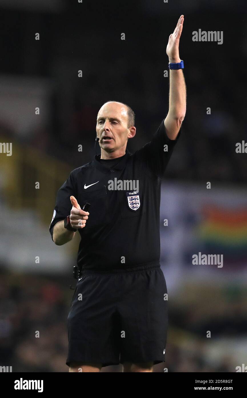Referee Mike Dean Stock Photo - Alamy