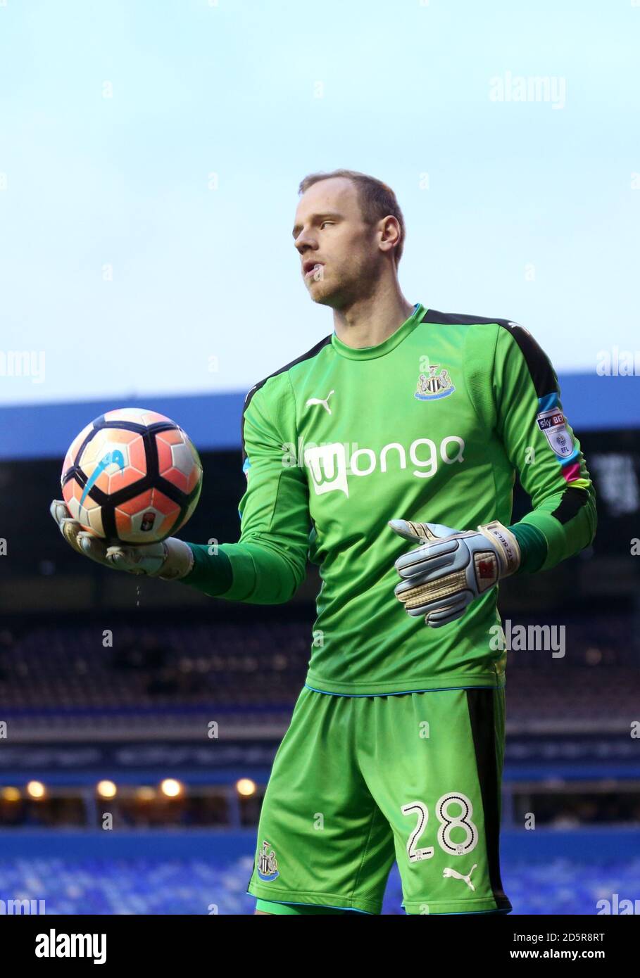Newcastle united goalkeeper matz sels hi-res stock photography and ...