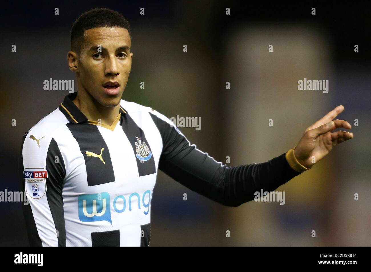Newcastle United's Isaac Hayden Stock Photo - Alamy