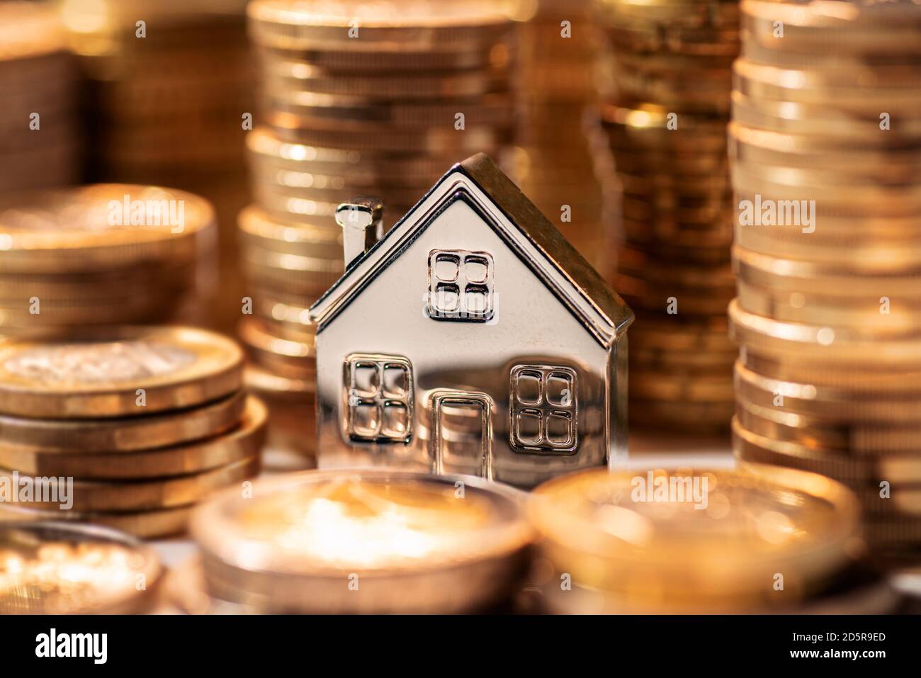 Gold and silver house hi-res stock photography and images - Alamy