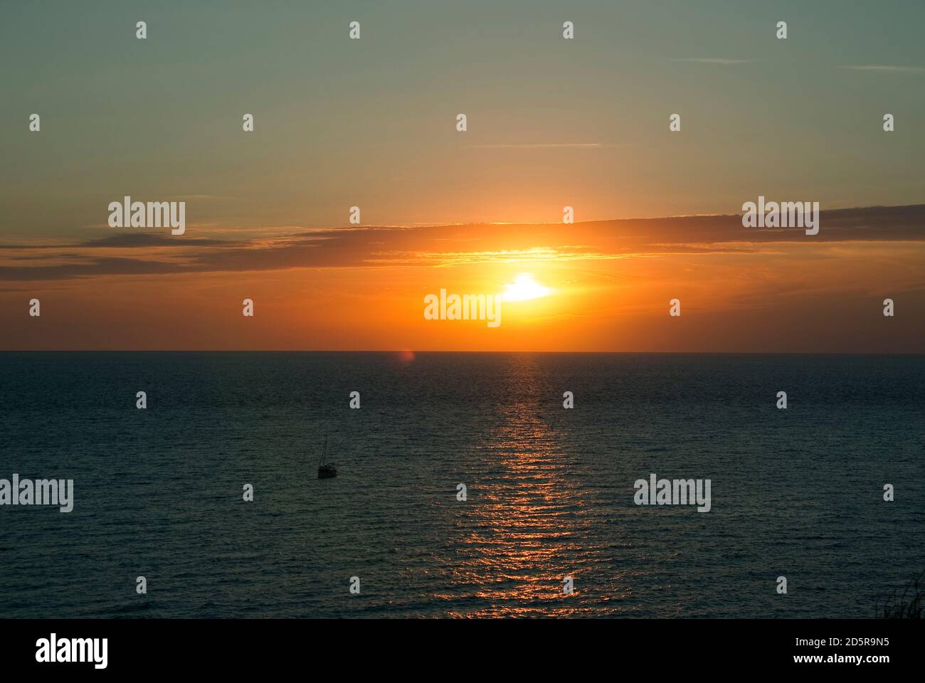 South sunset on the Black Sea Stock Photo - Alamy
