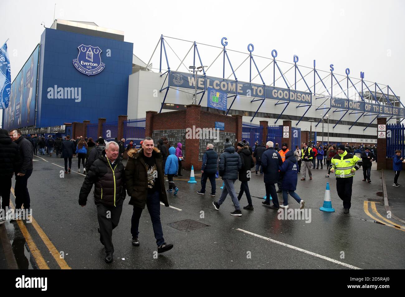 Fans outside Goodison Park before the game Stock Photo - Alamy
