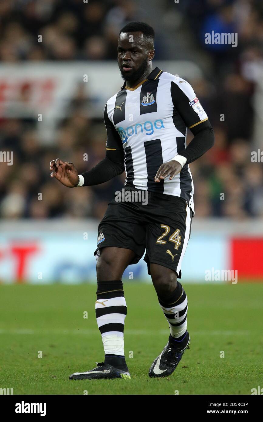 Newcastle uniteds cheik tiote hi-res stock photography and images - Alamy