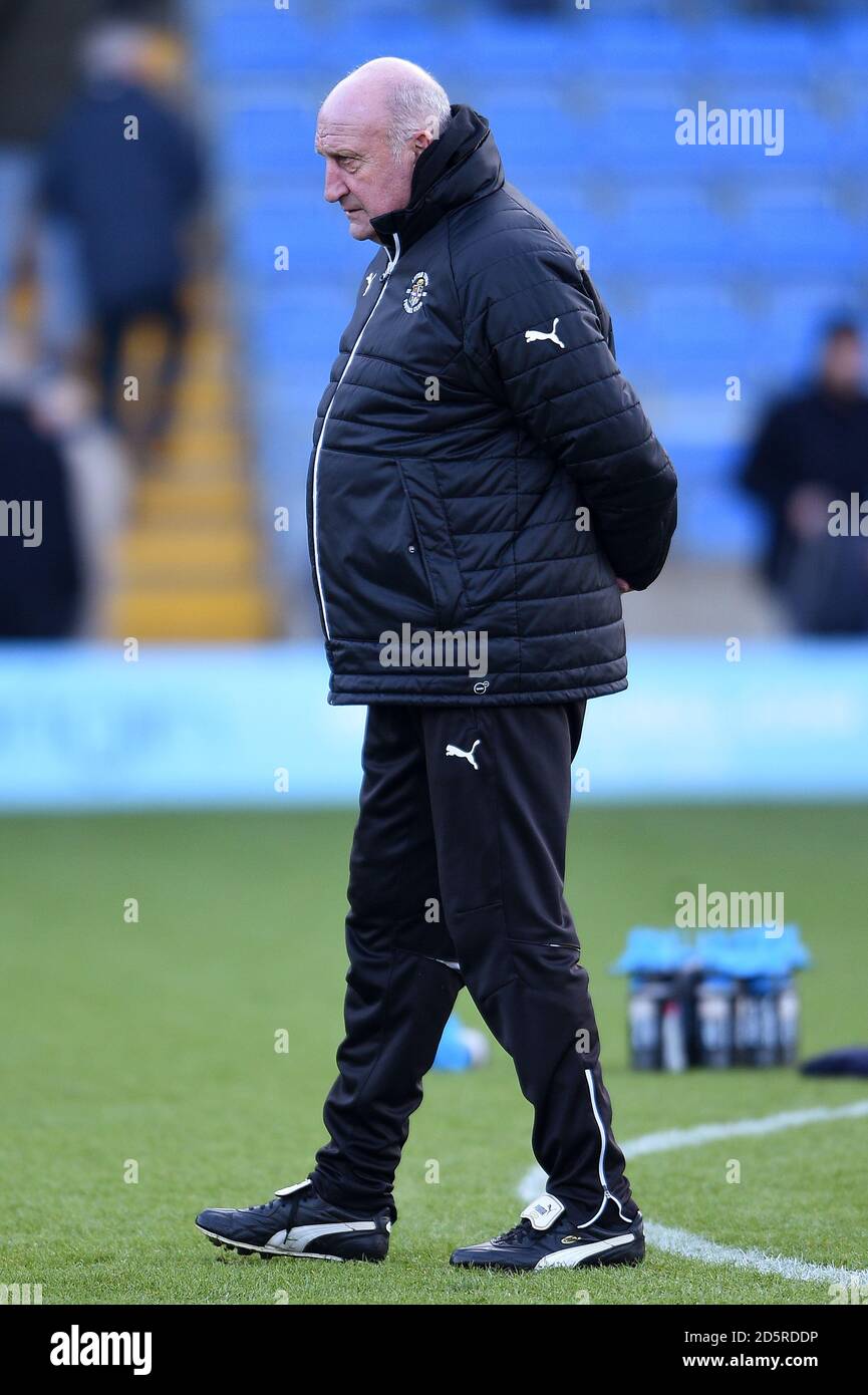 Luton town assistant manager paul hart hi-res stock photography and ...