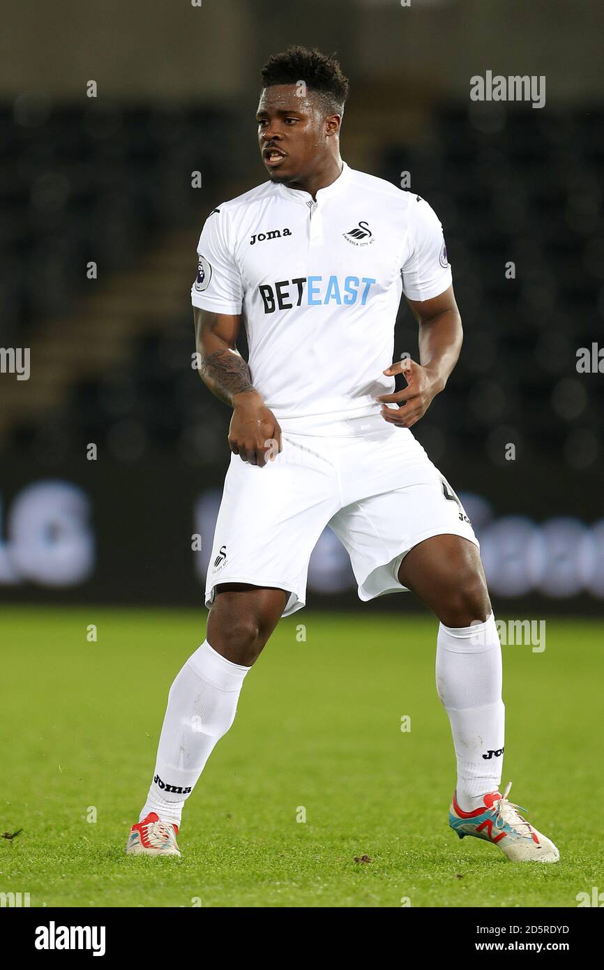 Tyler reid hi-res stock photography and images - Alamy