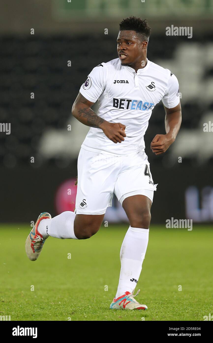 Tyler reid hi-res stock photography and images - Alamy