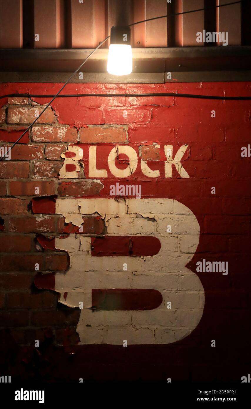 Soccer stand west sign hi-res stock photography and images - Alamy