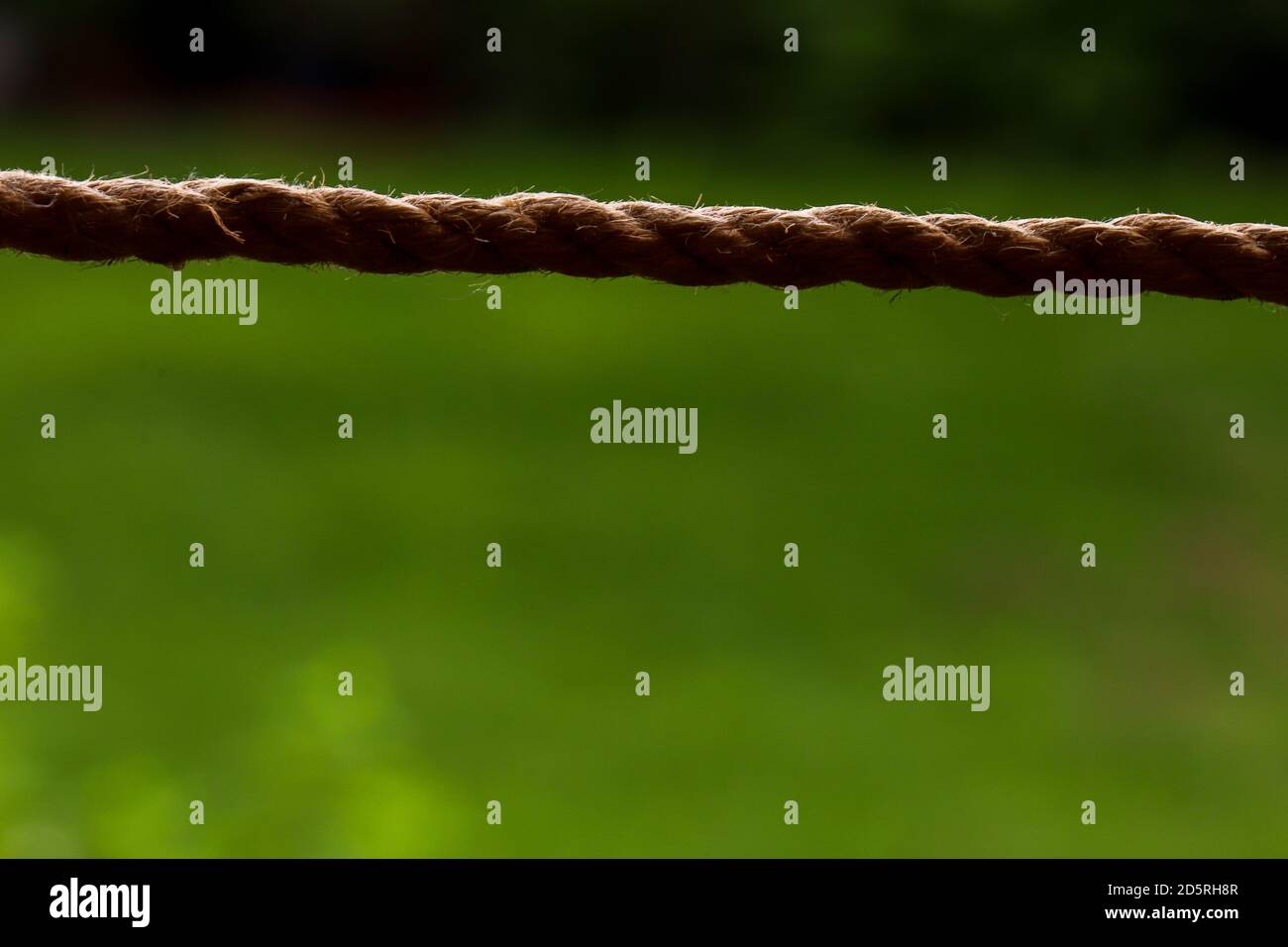 Rope horizontally hi-res stock photography and images - Alamy