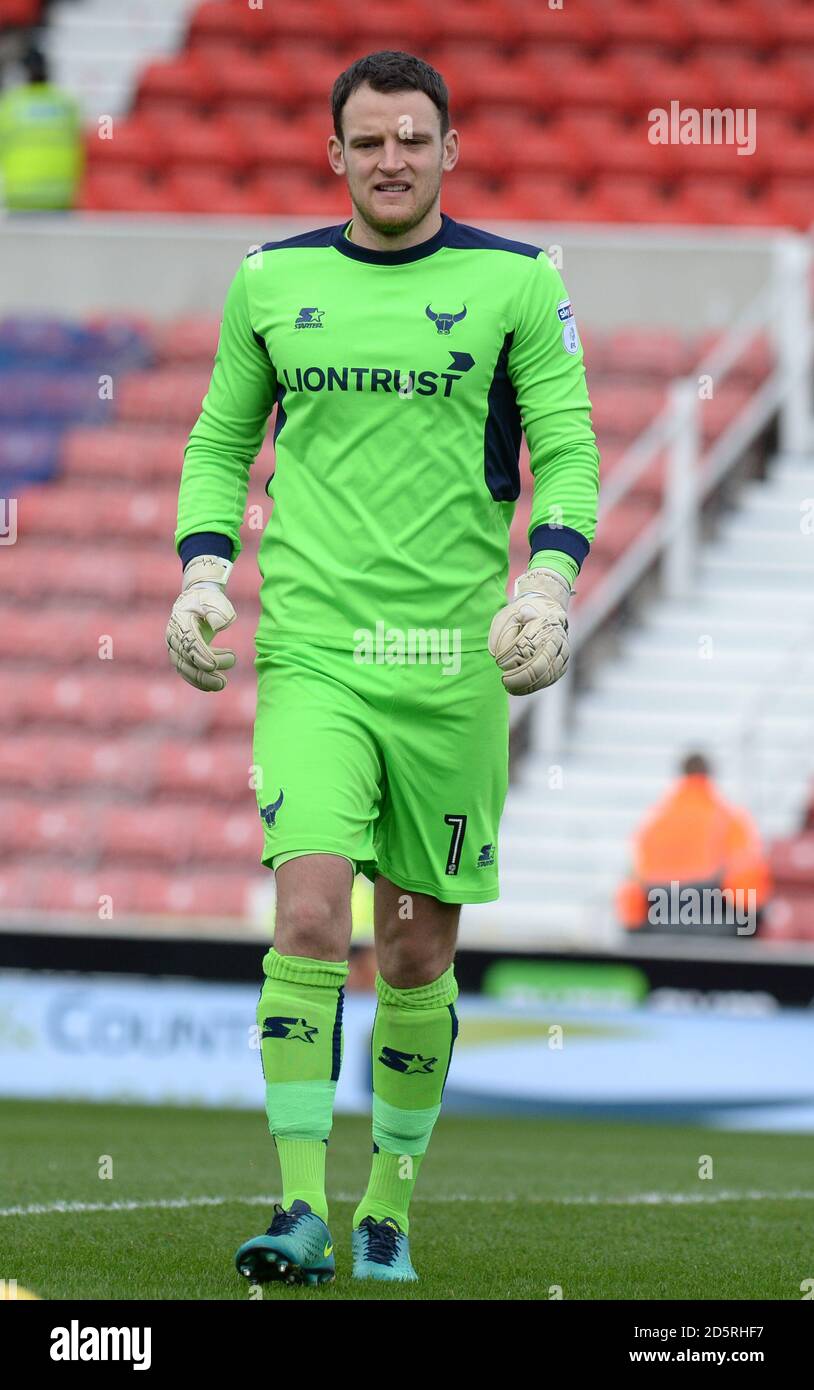 Oxford United goalkeeper Simon Eastwood Stock Photo - Alamy