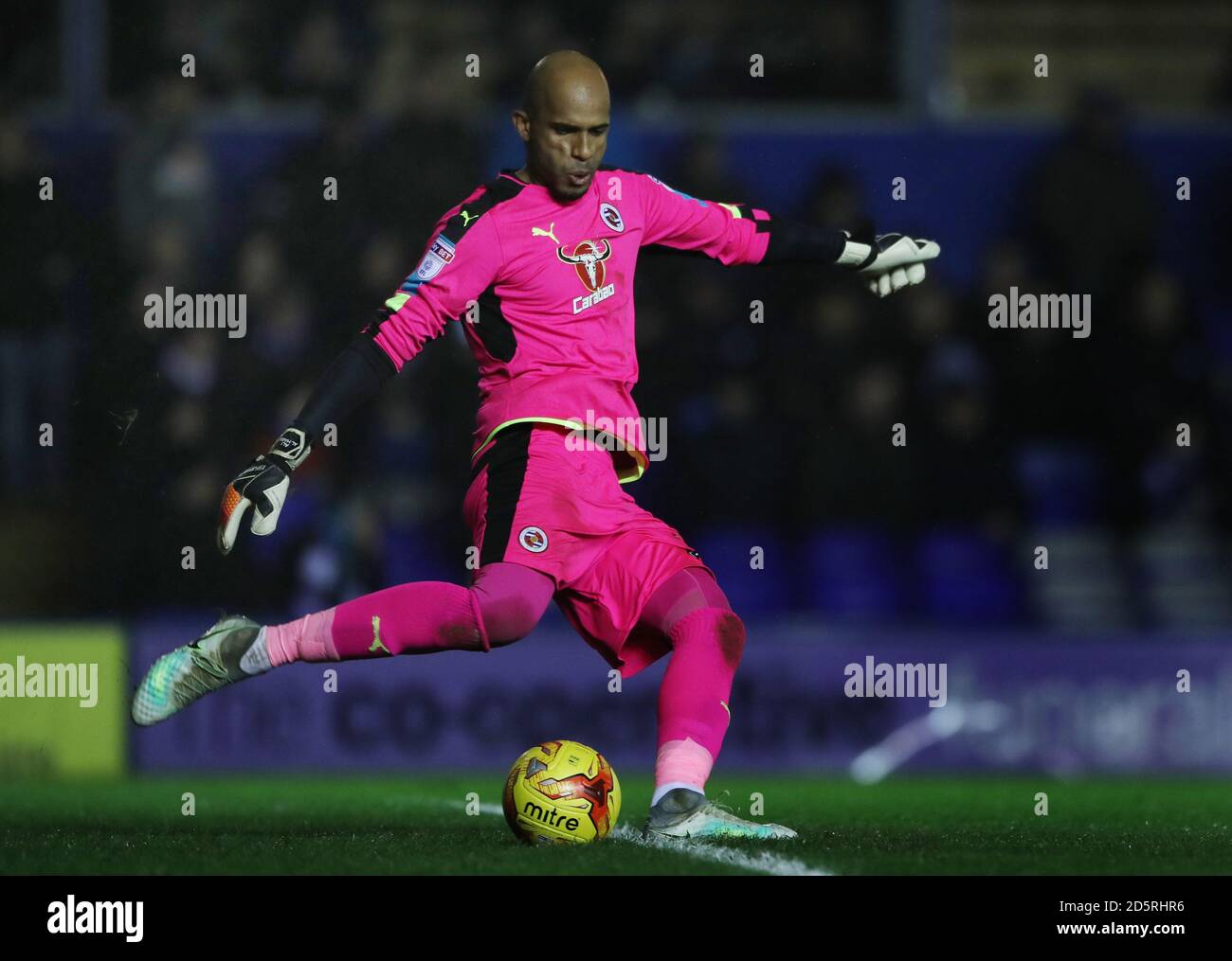 Reading goalkeeper Ali Al-Habsi Stock Photo - Alamy