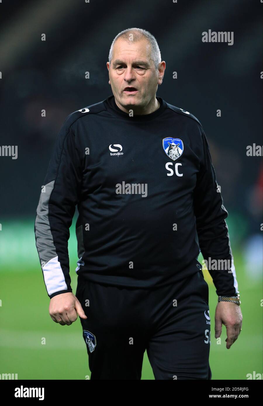 Kitman hi-res stock photography and images - Alamy