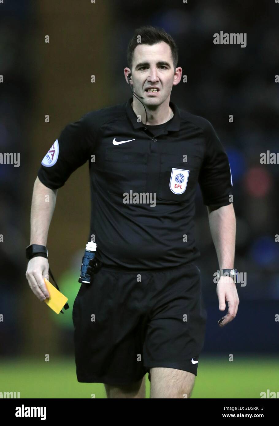 Referee Chris Kavanagh Stock Photo - Alamy