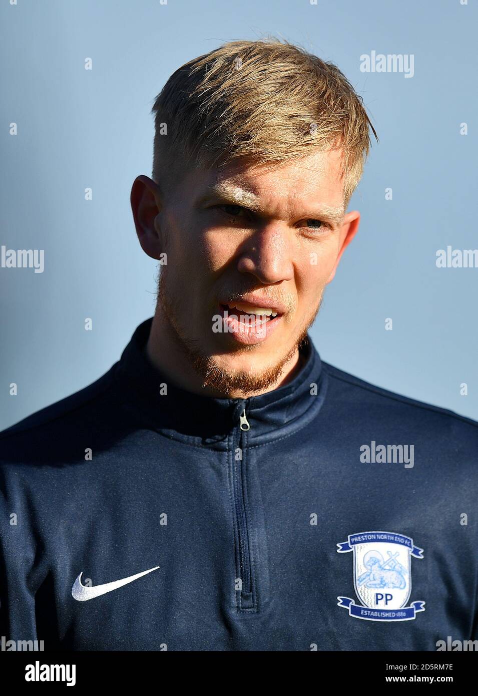 Preston North End's Simon Makienok Stock Photo - Alamy