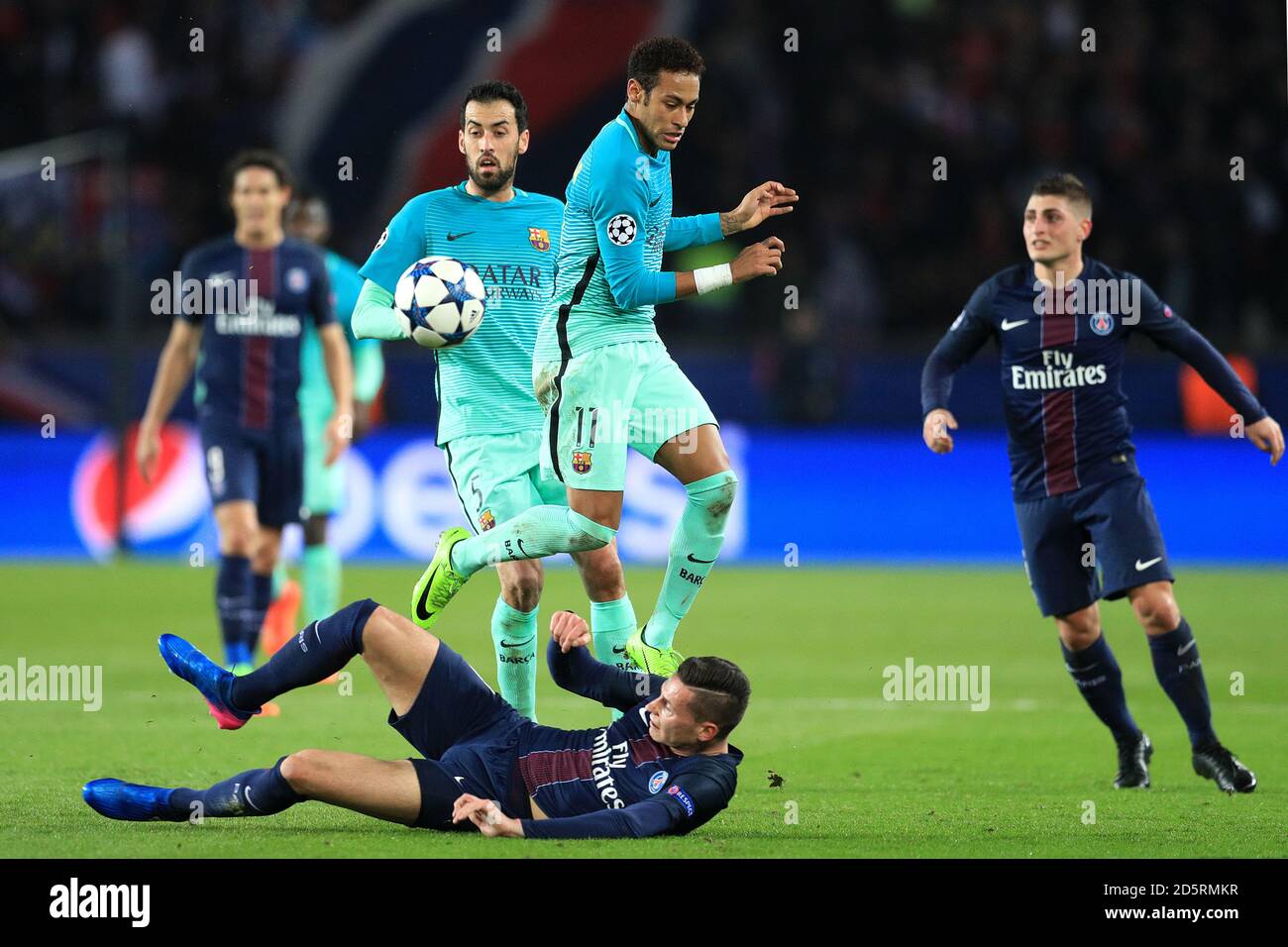 Paris Saint-Germain's Julian Draxler and Barcelona's Junior Neymar ...