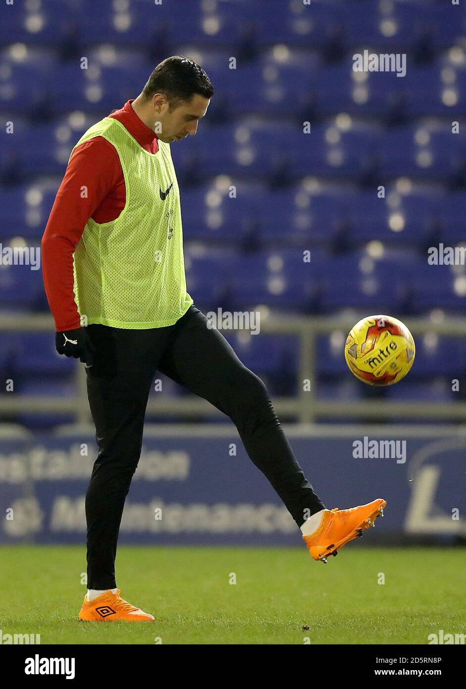 Charlton Athletic's Lee Novak Stock Photo - Alamy