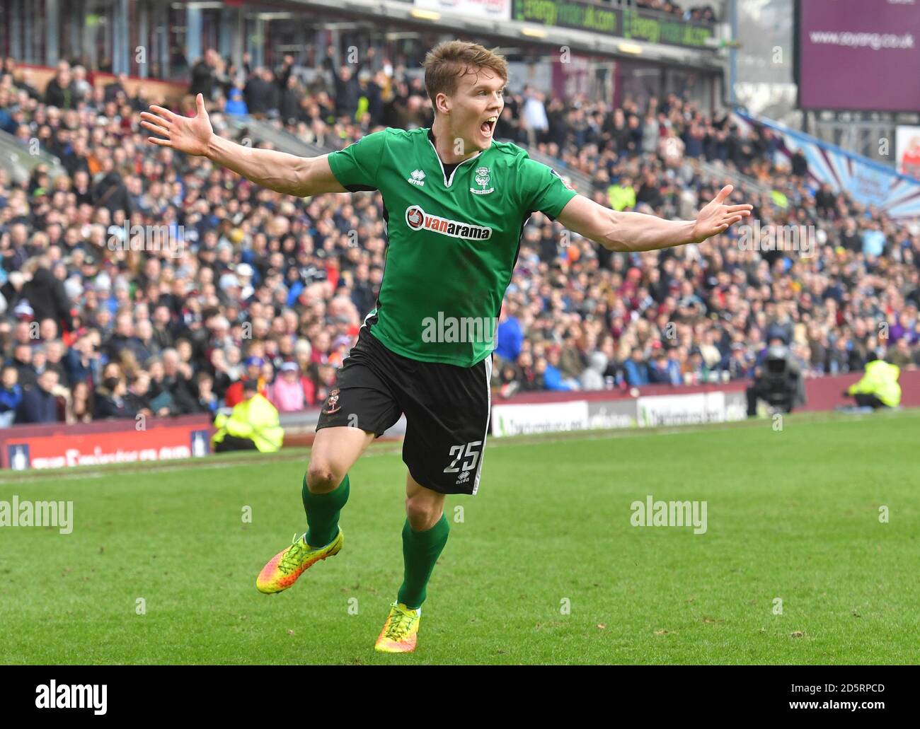 Sean raggett lincoln hi-res stock photography and images - Alamy