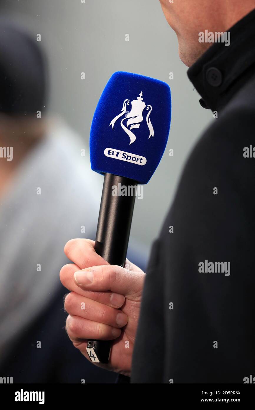 Sport microphone hi-res stock photography and images - Alamy