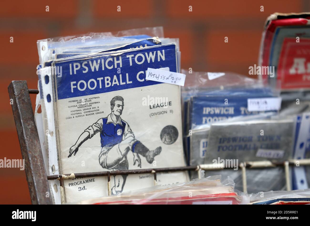 Old football programme hi-res stock photography and images - Alamy