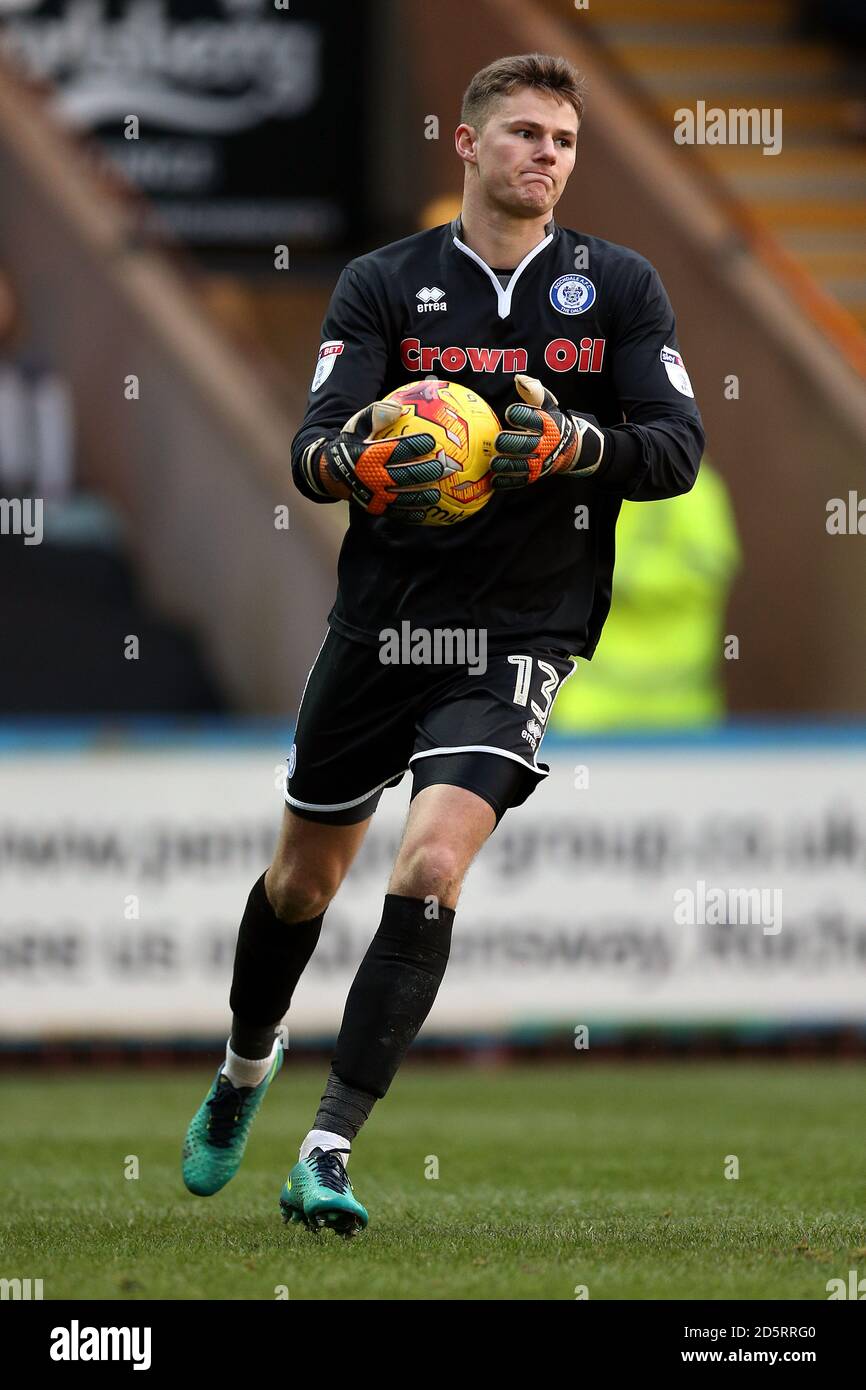 Rochdale goalkeeper Ben Wilson Stock Photo - Alamy