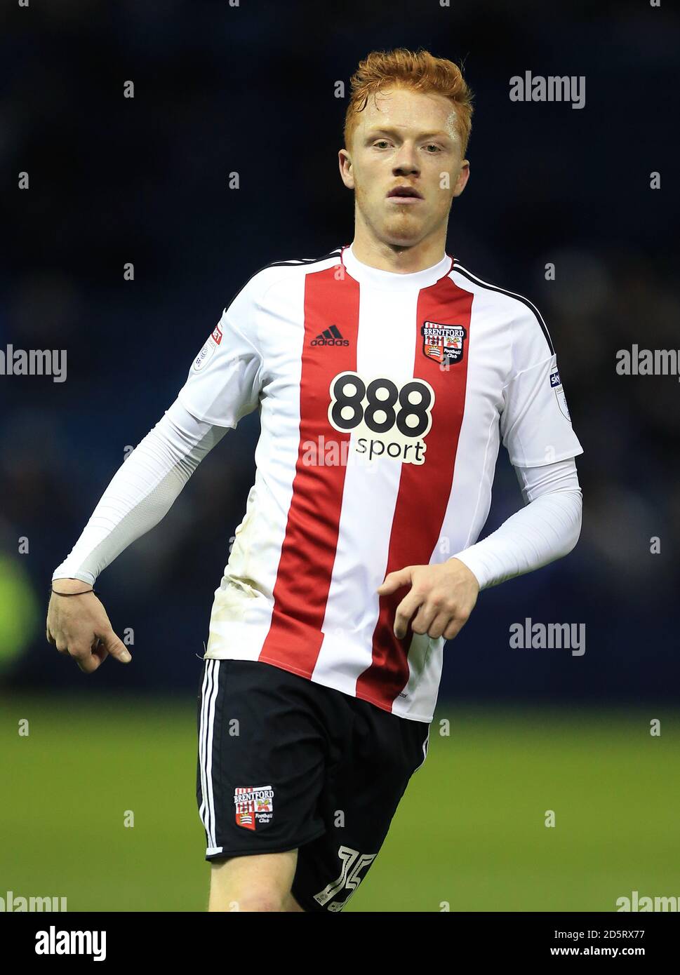 Brentford's Ryan Woods Stock Photo - Alamy