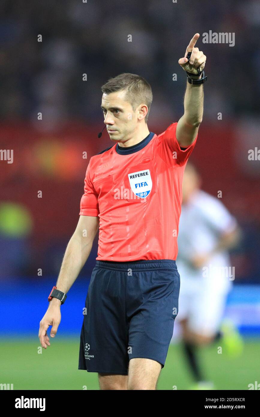 Match referee Clement Turpin Stock Photo - Alamy