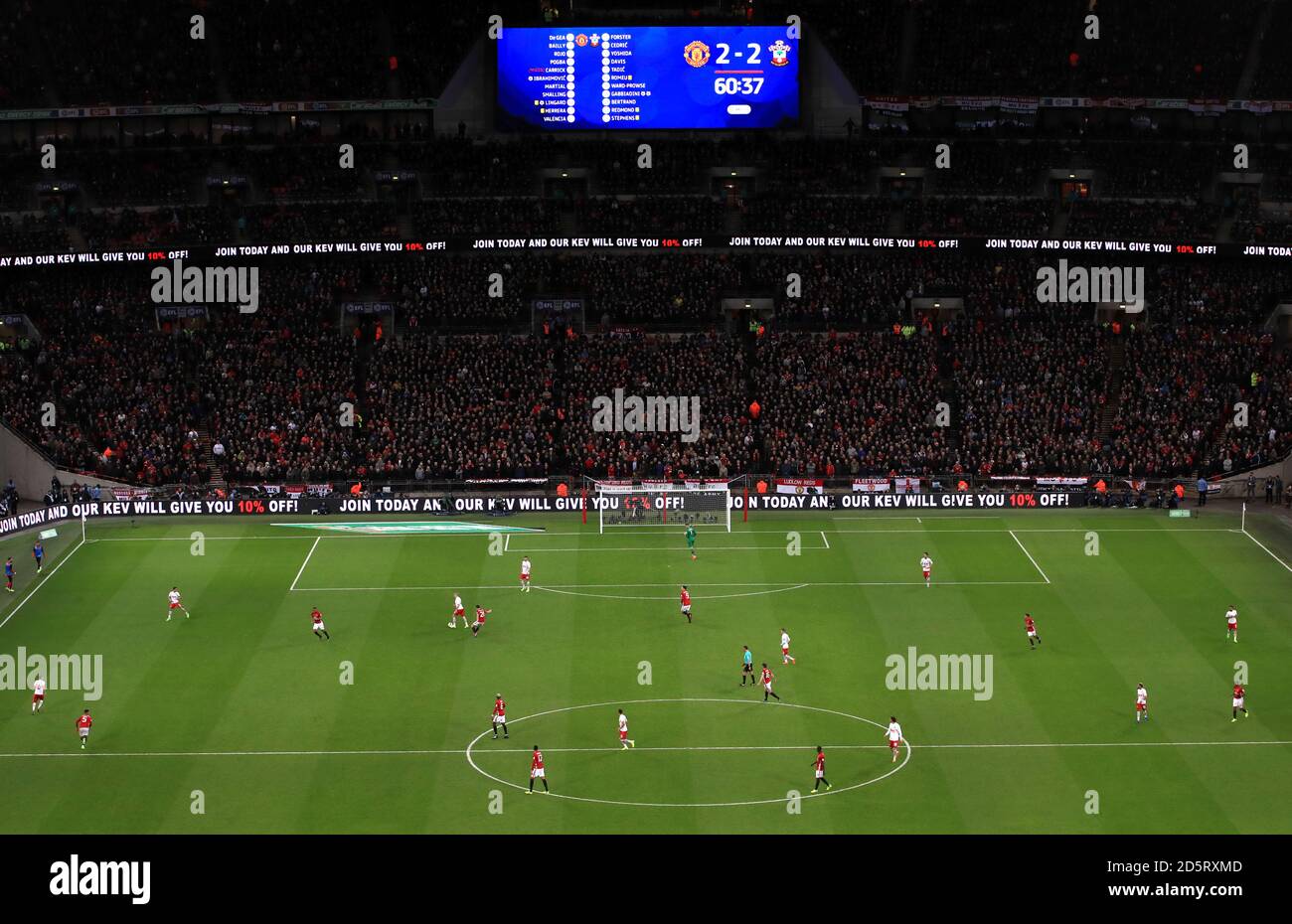 Big screen wembley stadium hi-res stock photography and images - Alamy