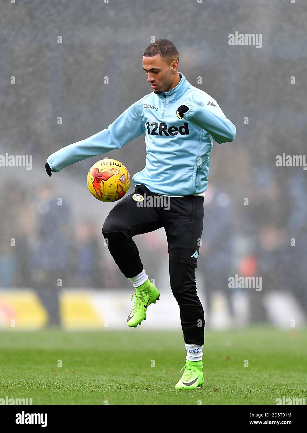 Roofe leeds hi-res stock photography and images - Alamy