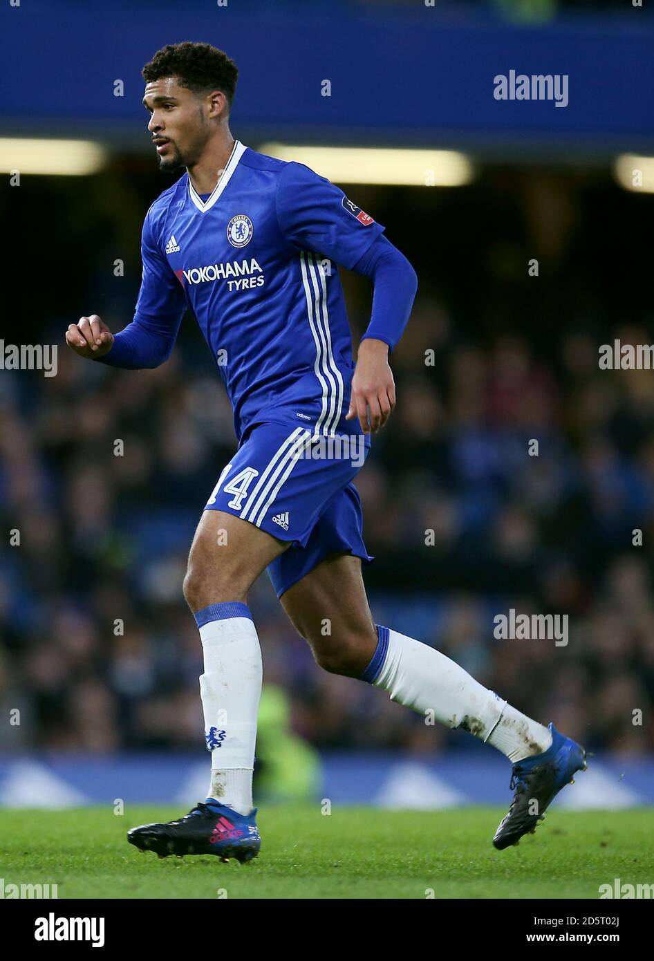 Ruben Loftus-Cheek, Chelsea Stock Photo - Alamy