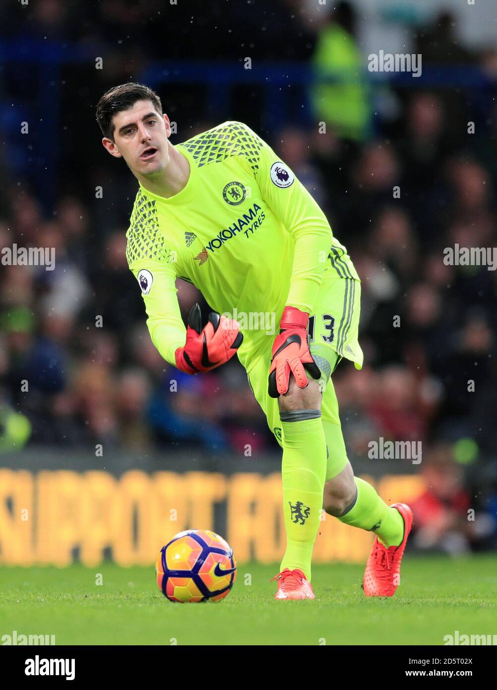 Chelsea goalkeeper Thibaut Courtois Stock Photo - Alamy