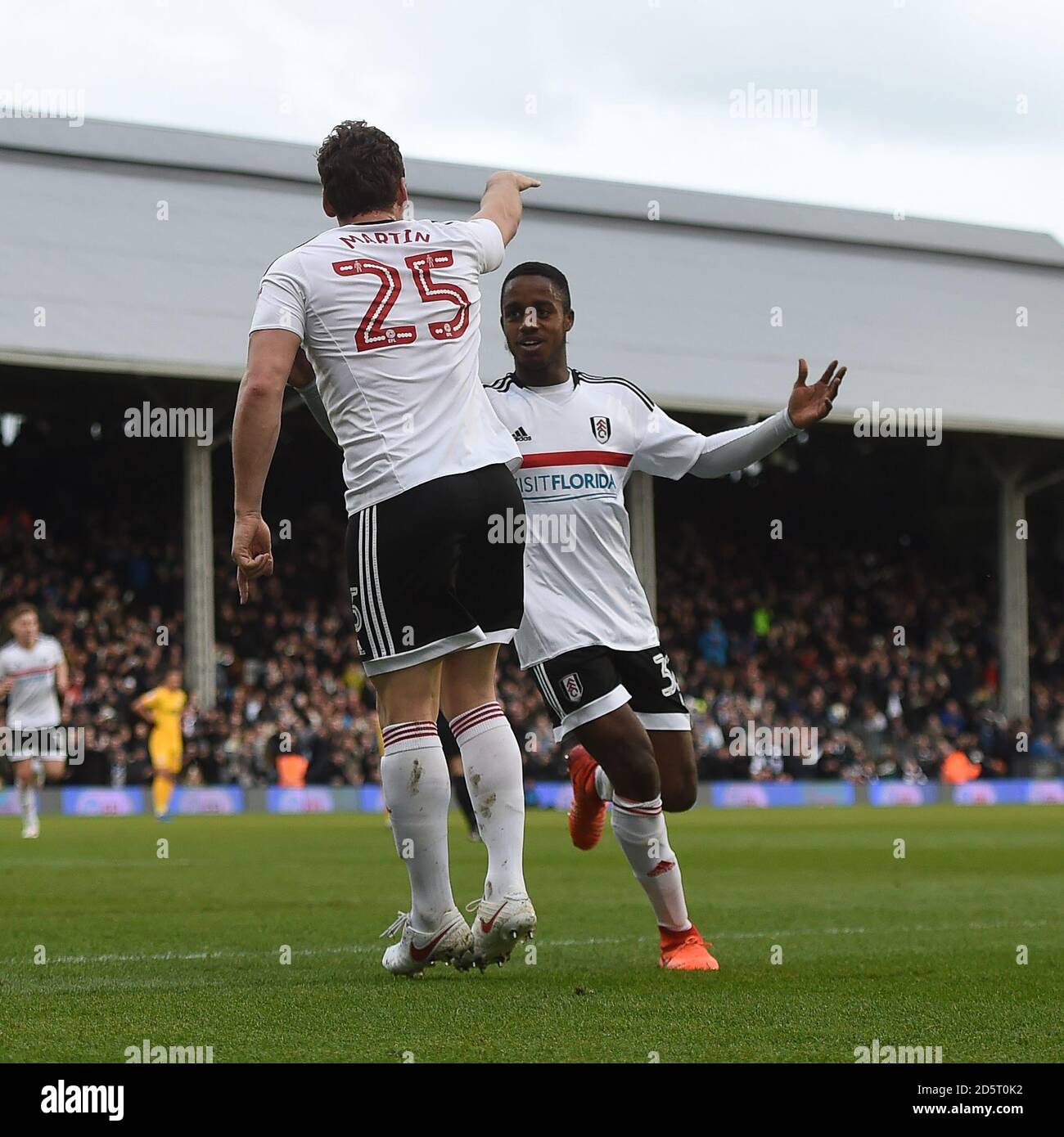 Fulham's Chris Martin celebrates scoring their second goal Stock Photo ...