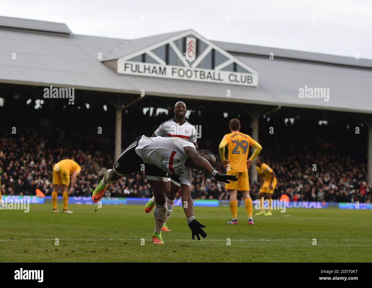 Fulham's Neeskens Kebano celebrates scoring their third goal Stock ...
