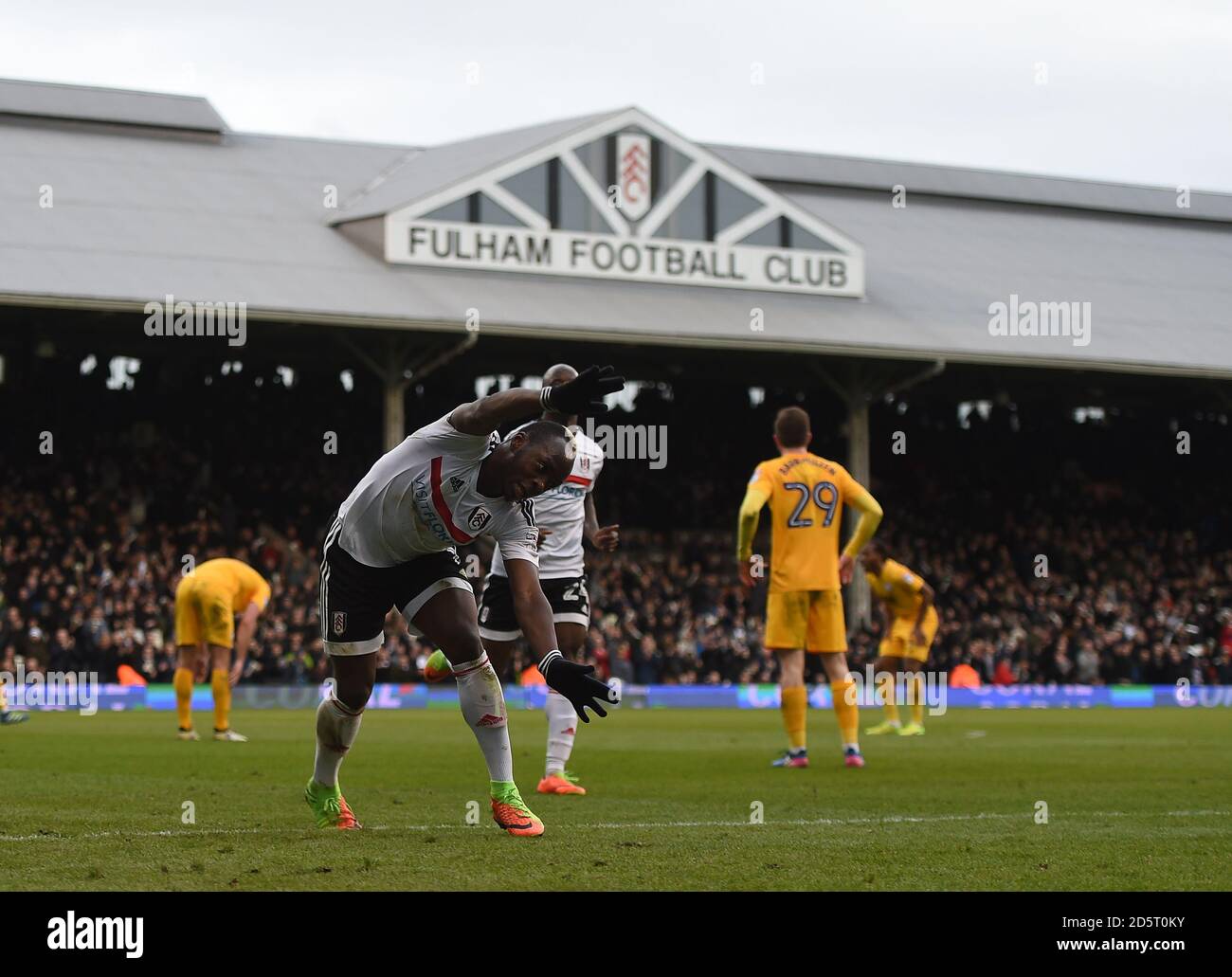 Fulham's Neeskens Kebano celebrates scoring their third goal Stock ...