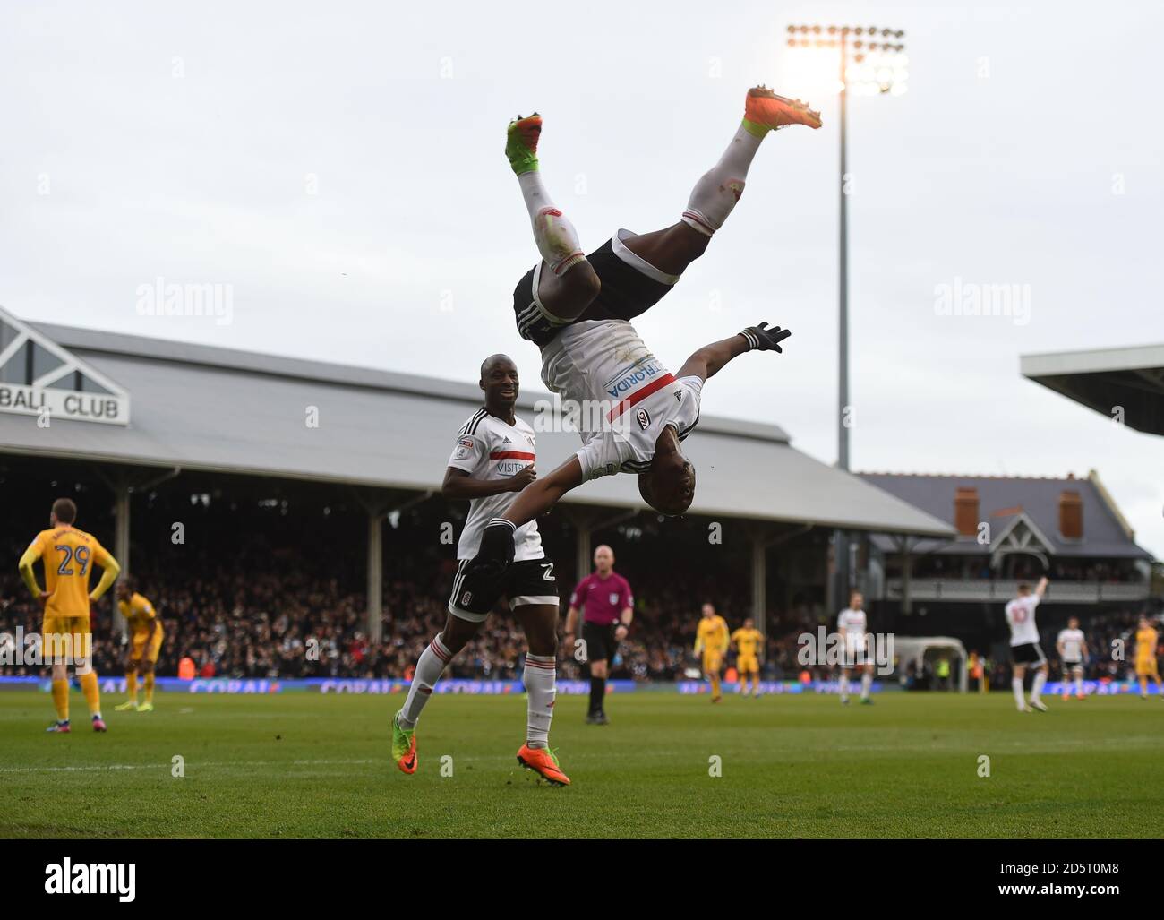 Fulham's Neeskens Kebano celebrates scoring their third goal Stock ...