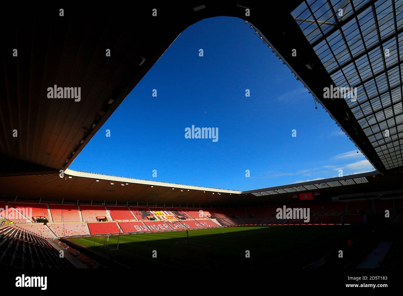 General view of the pitch at the Stadium of Light Stock Photo - Alamy