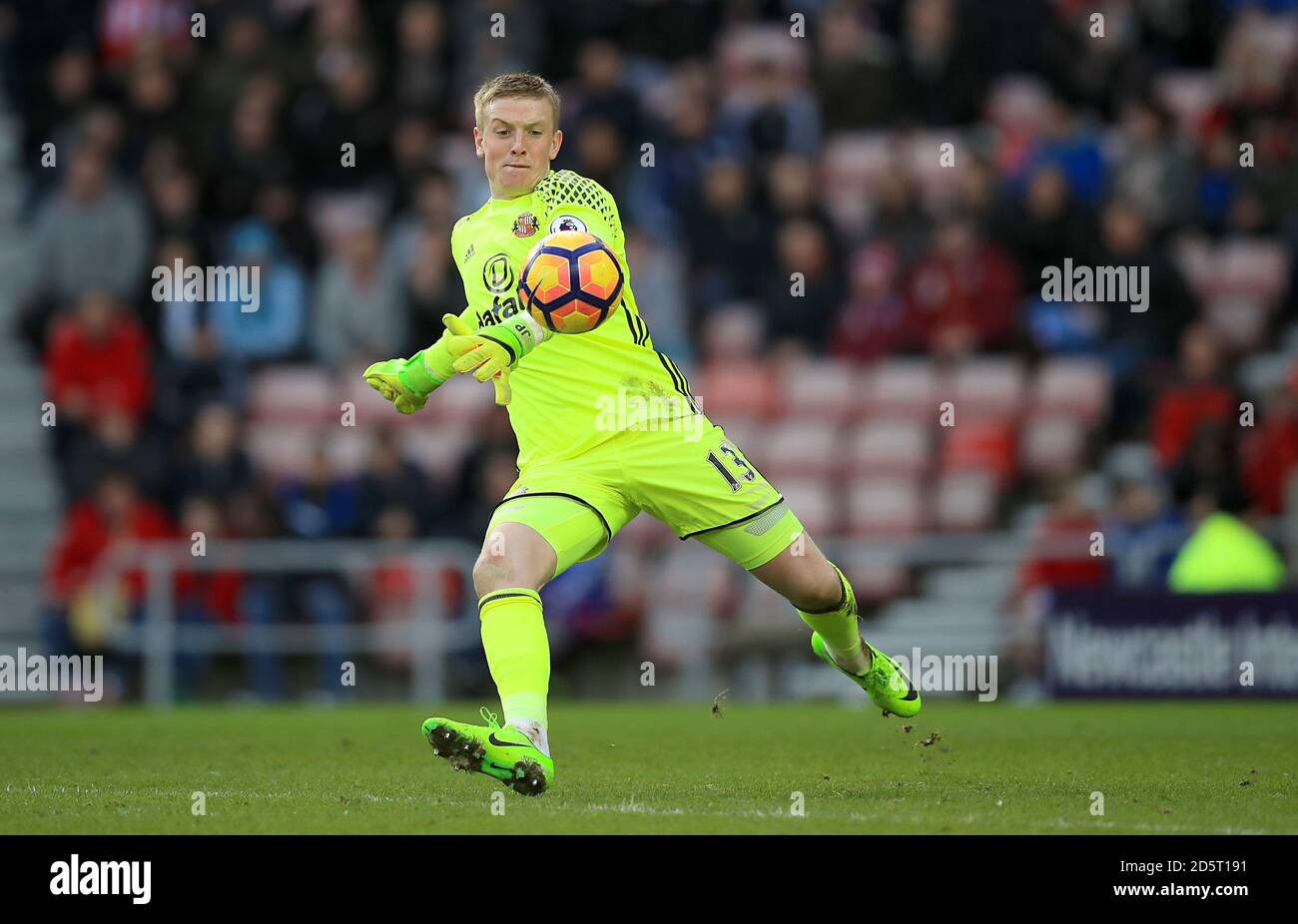 Sunderland goalkeeper Jordan Pickford Stock Photo - Alamy